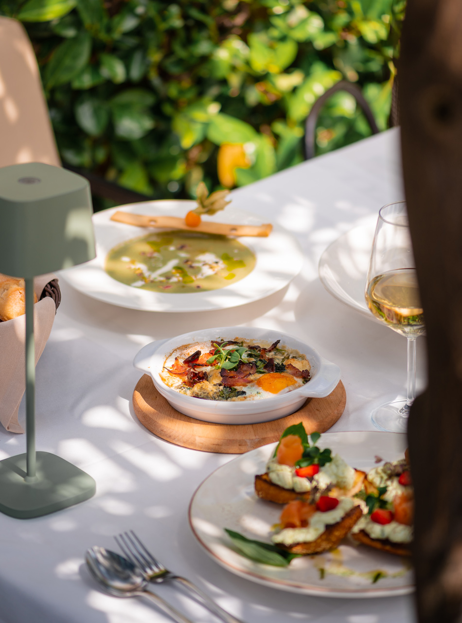 Era – Restaurant | Delivery | Catering